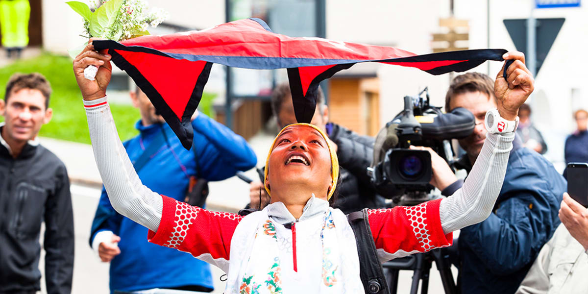 Mira Rai: De criança-soldado a ultrarunner de topo