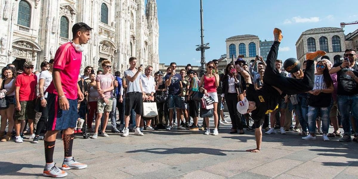 Vídeo de fútbol freestyle entre Séan Garnier y Mastour