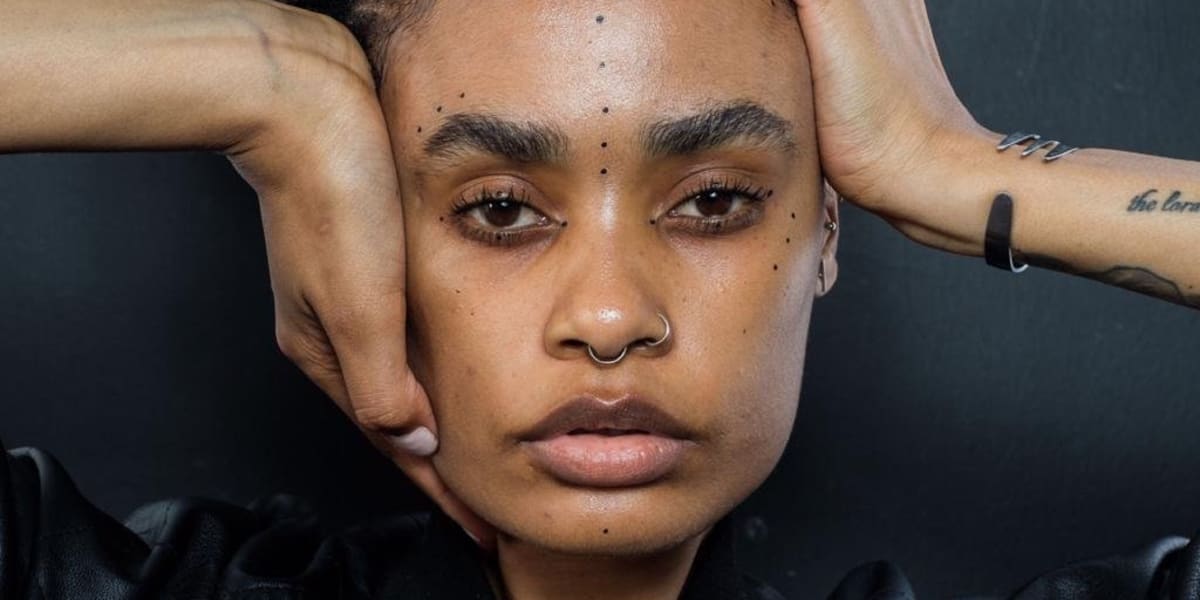 Sió competes with nobody but herself