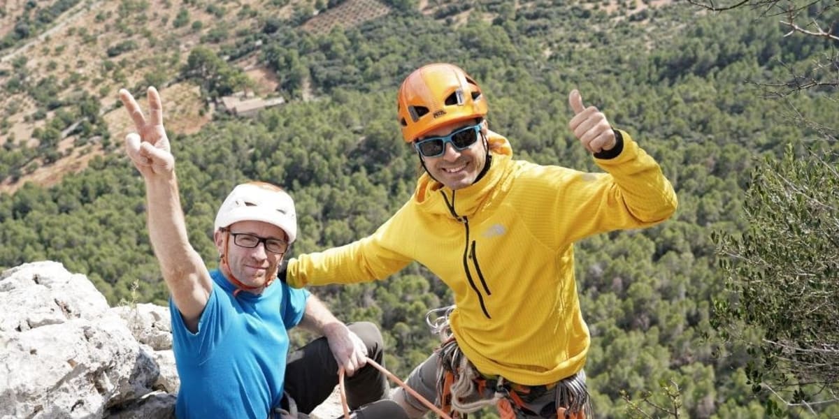 Los hermanos Pou abren dos vías de escalada en Mallorca