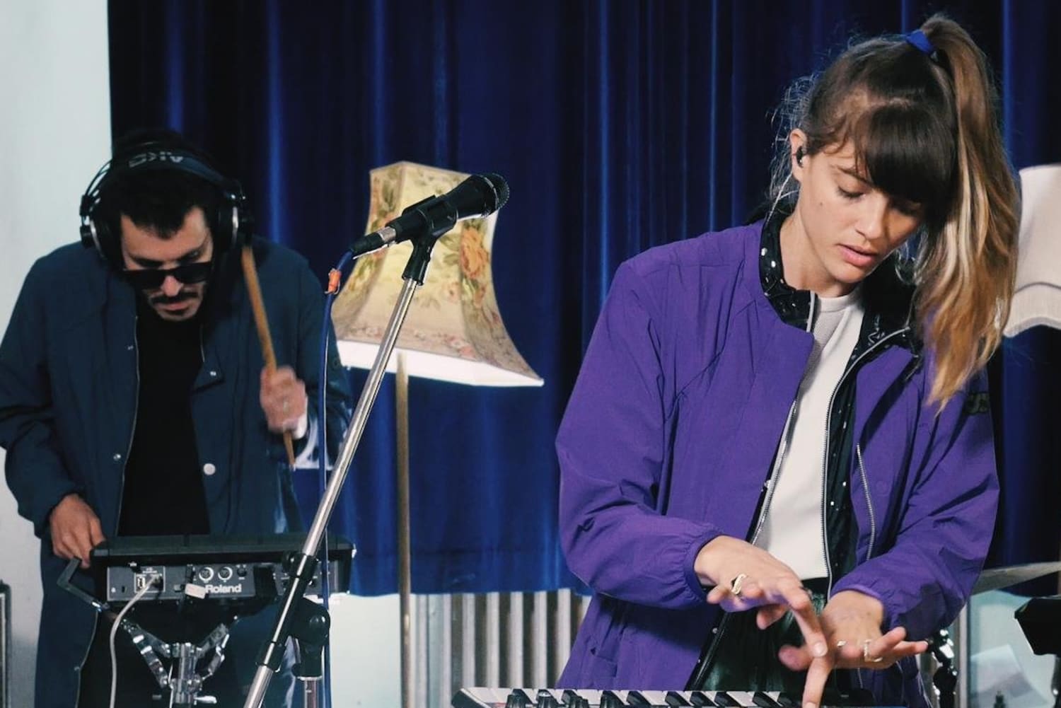 Noga Erez plays Off The Radar in an exclusive session