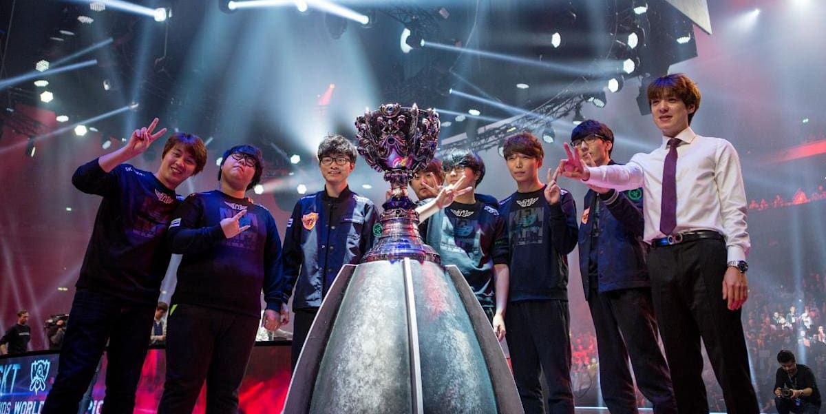 Best eSports teams: highest earners in 2015 | Red Bull