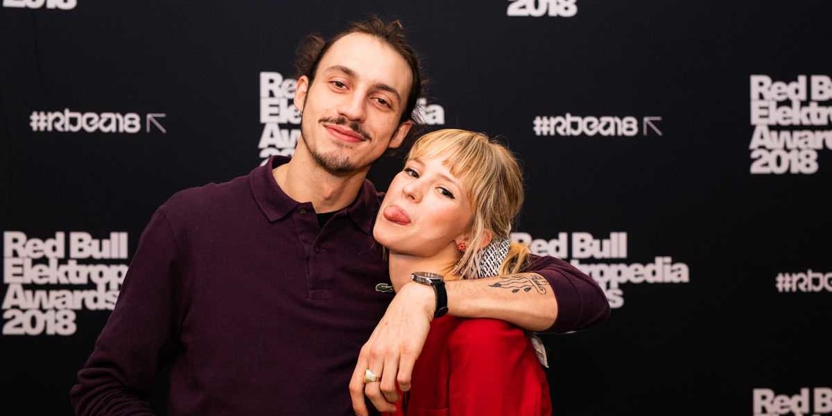 Red Bull Elektropedia: interview Angèle & Roméo Elvis