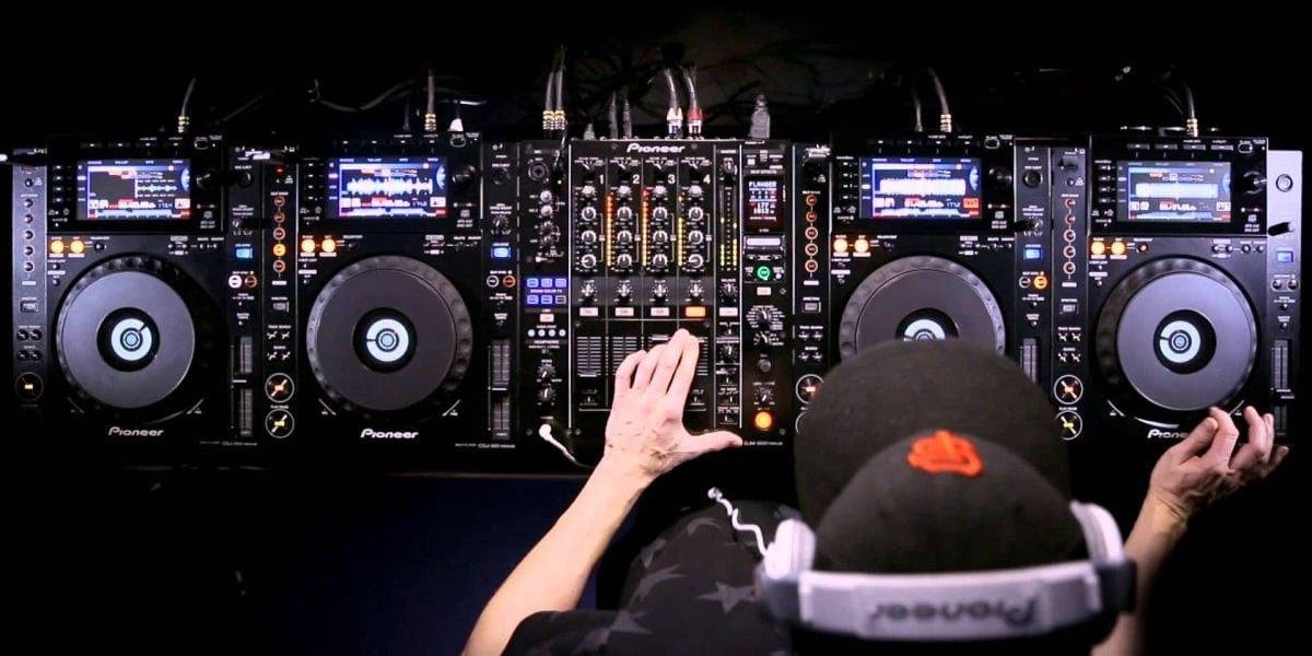 Remix Lab Chat Terms