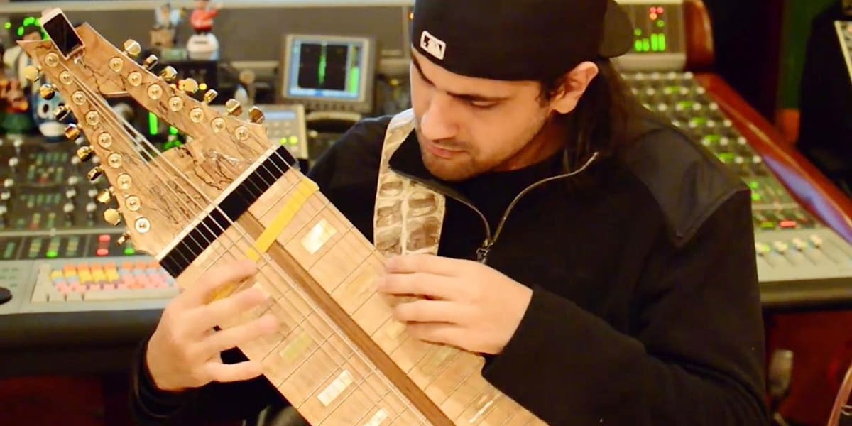 今、多弦楽器が面白い！ その可能性を探ってみる