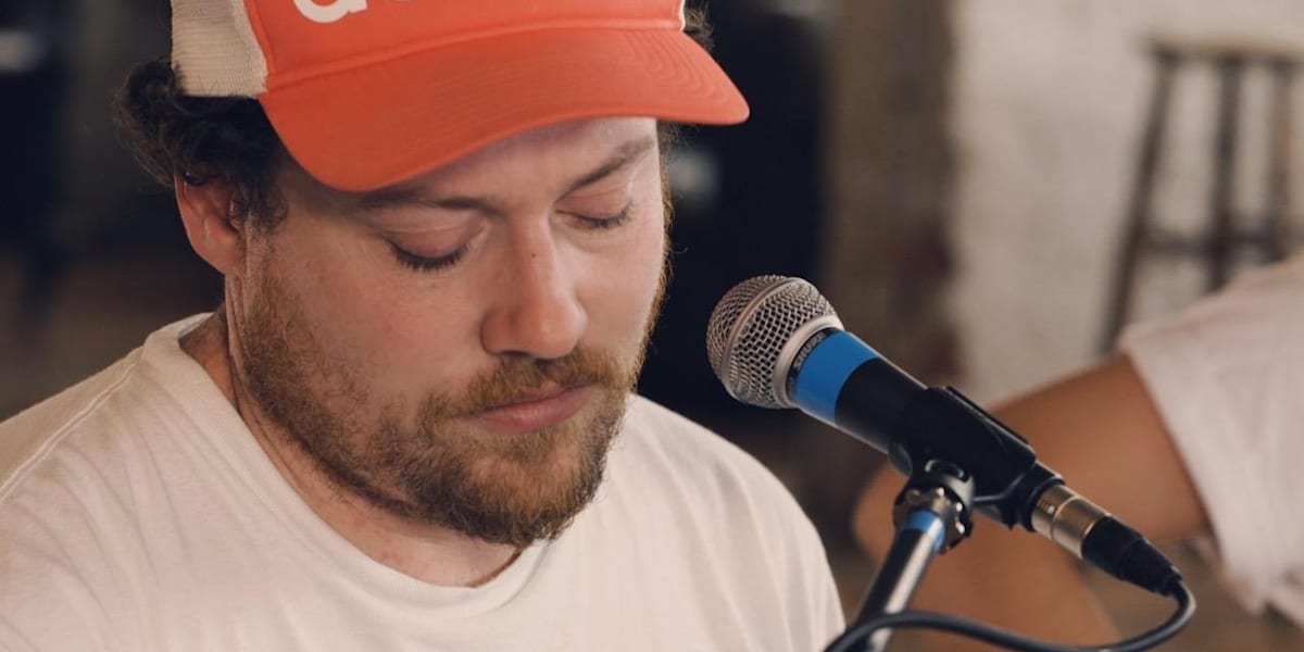 Metronomy: Watch them strip back for live session