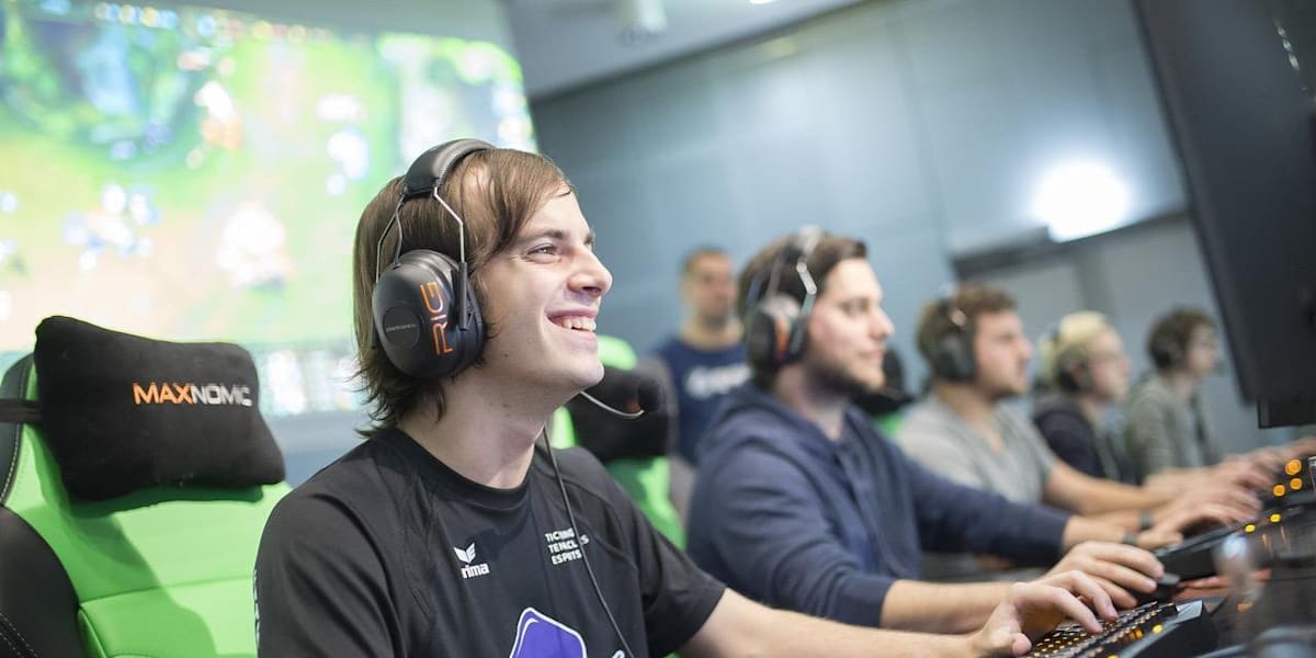 Bobo >> LoL-Spieler über seinen Wechsel von AT nach DE!