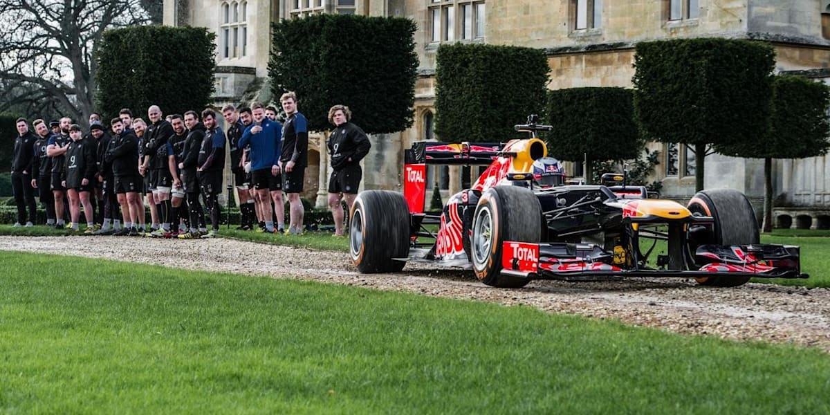 F1 Scrum video with Daniel Ricciardo | Red Bull