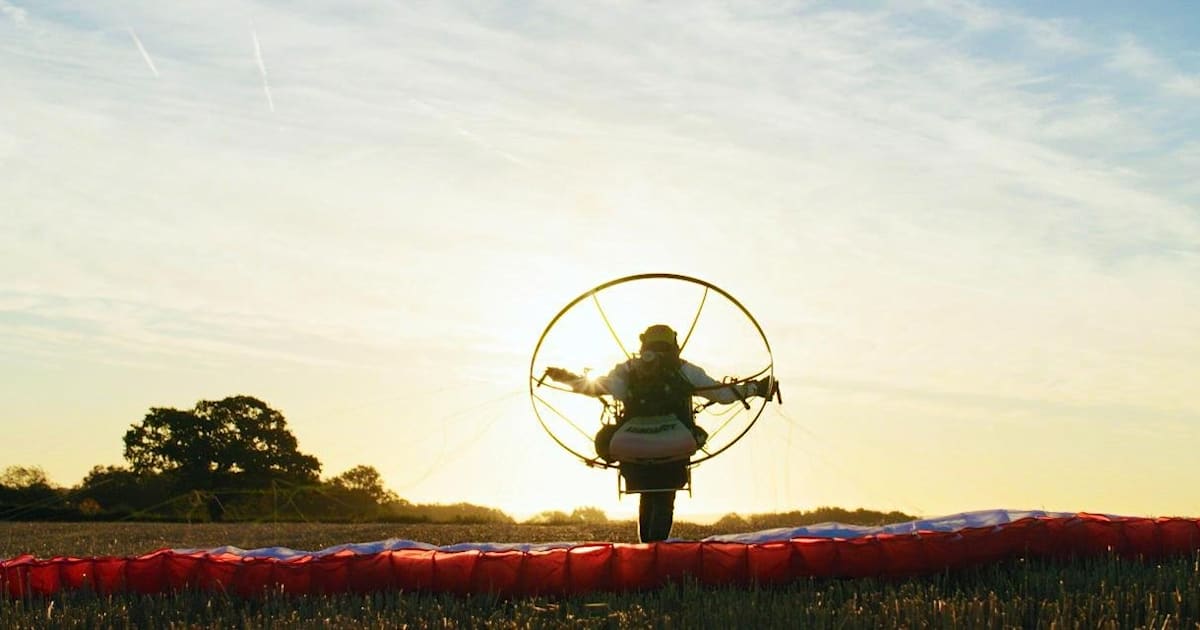 This student will make you want to fly to school