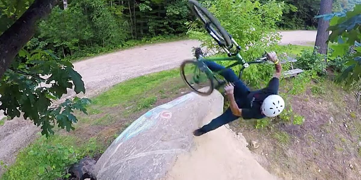 How to build a concrete kicker | Aaron Chase MTB video