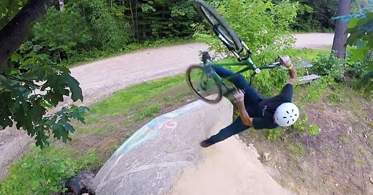 How to build a concrete kicker | Aaron Chase MTB video
