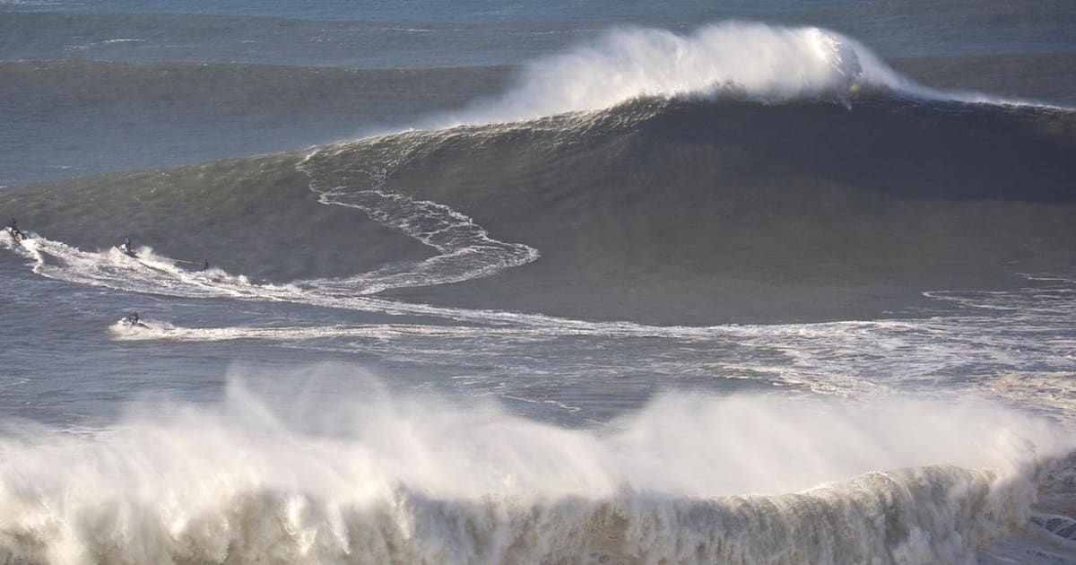 Nazare session November 2015: XXL surfing **video**