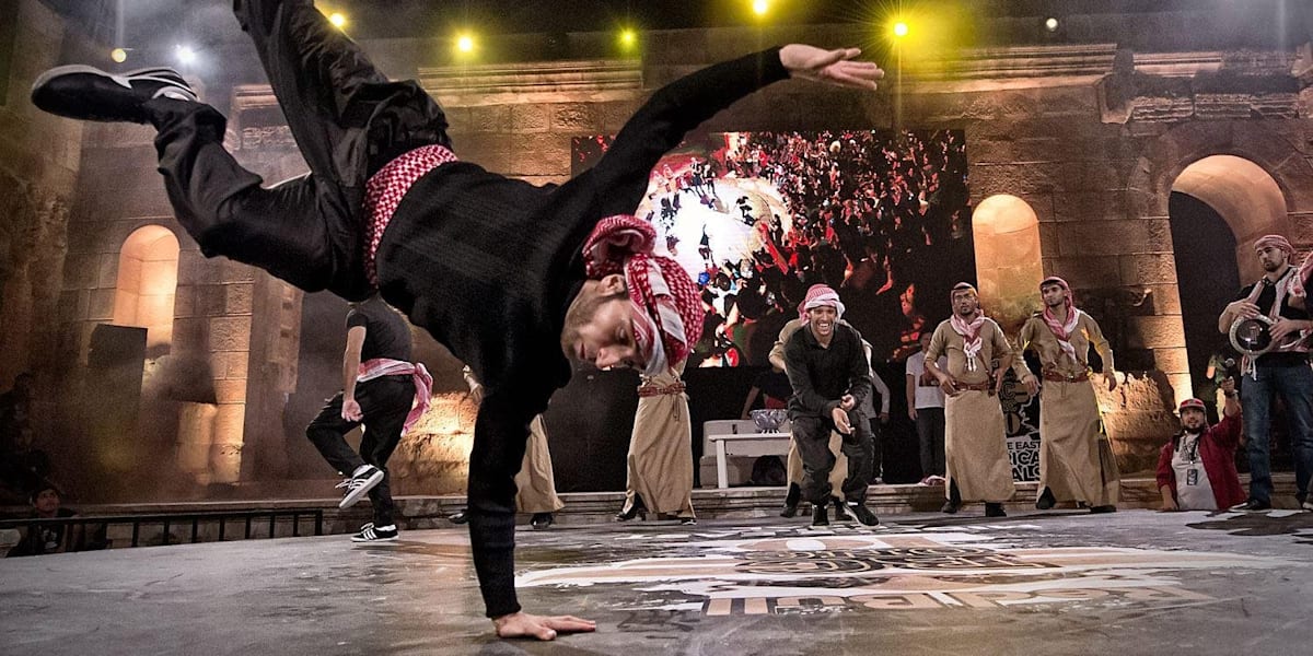Dabkeh 101: The basic rules of the Arab Folk Dance