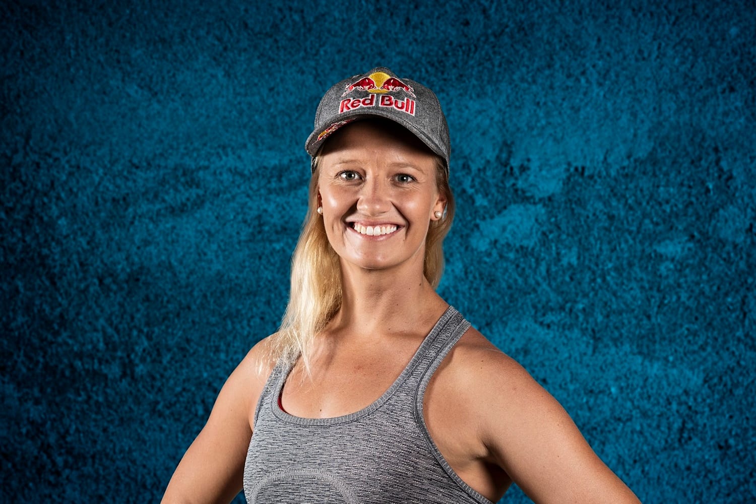 Rhiannan Iffland: Cliff Diving –Red Bull- Pagina Atleta