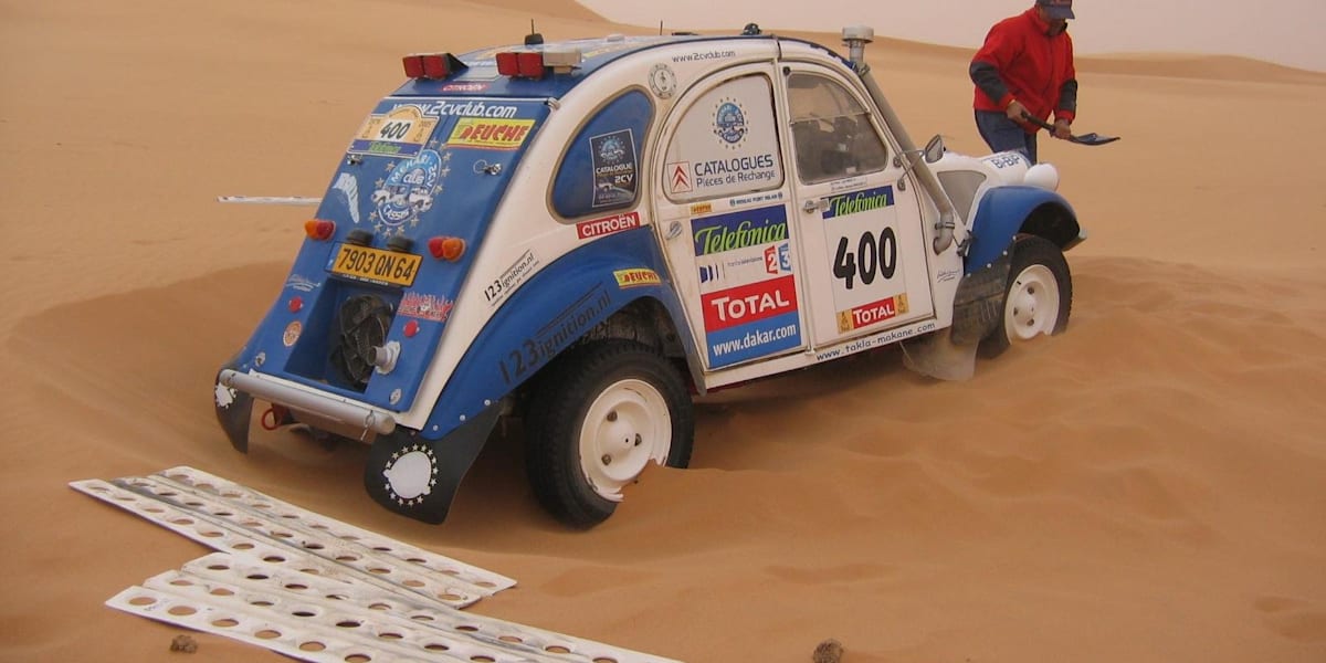 Dakar Rally: The 10 craziest vehicles in Dakar history