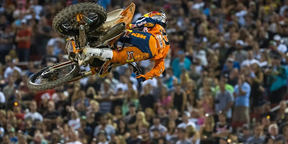 AMA Supercross 2015 : Justin Hill chez Red Bull-KTM