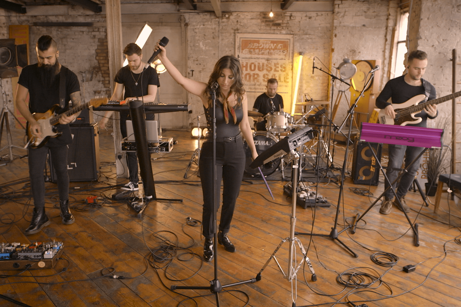 Live session with US band Ariana And The Rose