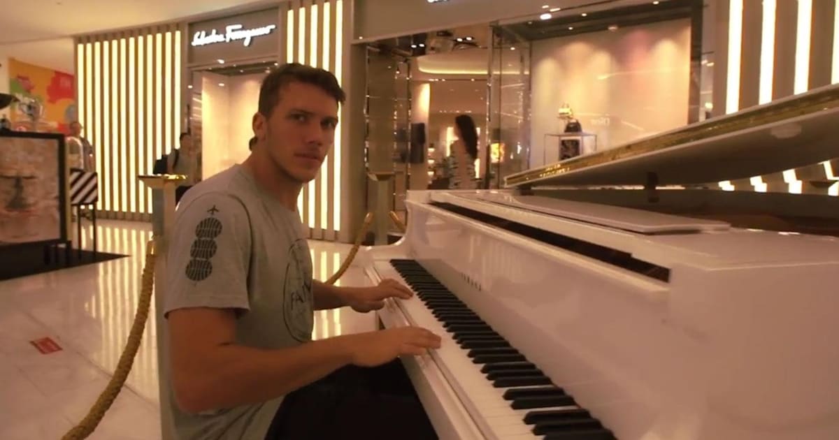 Jason Paul Weihnachtsshopping