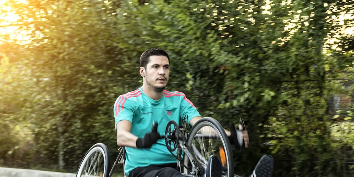 Filmul Mai departe: George Baltă își joacă propriul rol