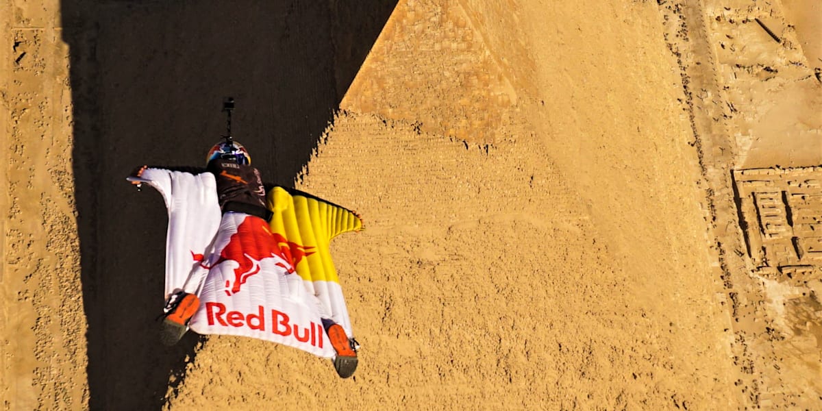 Fred Fugen wingsuit flying in pyramids – Egypt
