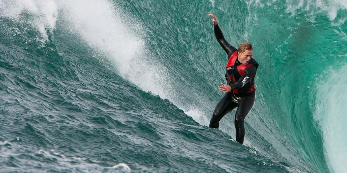 Made In T5 E2: Ghost Trees – surf vídeo