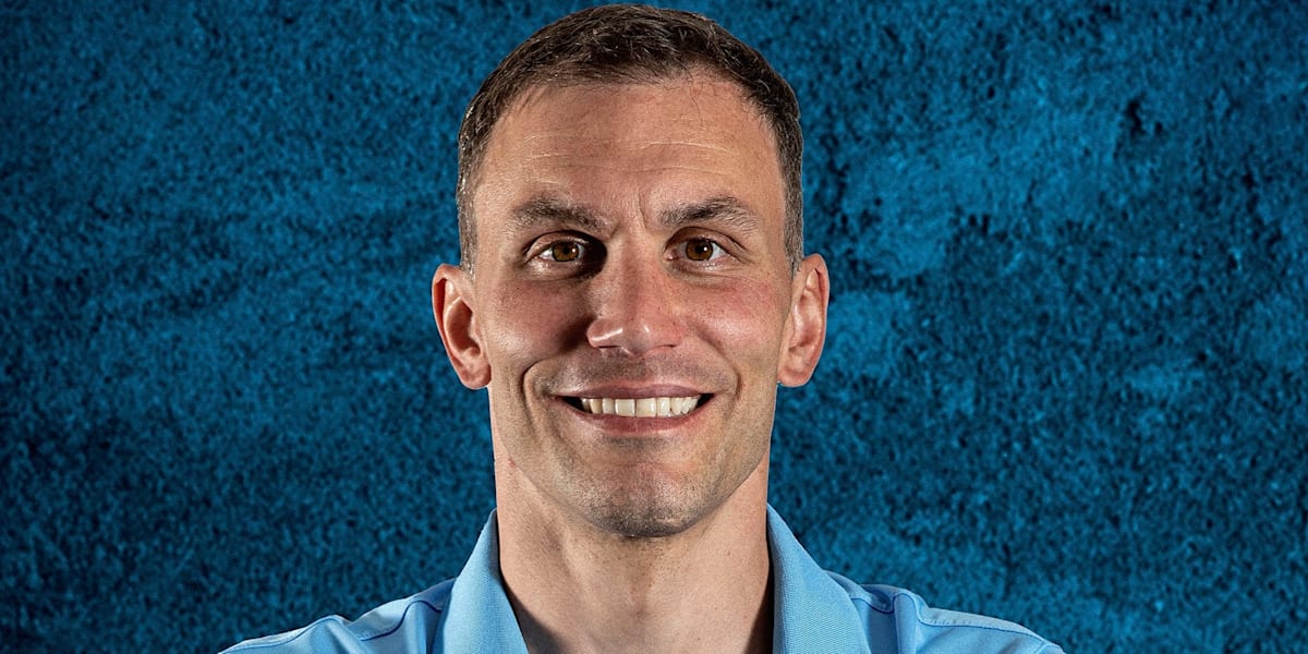 Michal Navrátil: Cliff Diving – Red Bull Athlete Page