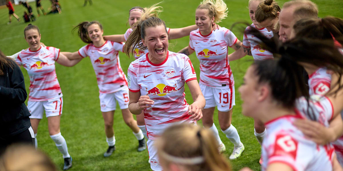 Time feminino do RB Leipzig busca acesso inédito