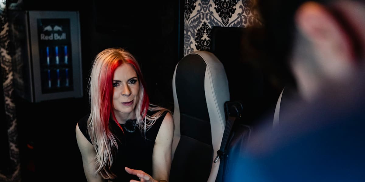 Interview: Taylor Acorn über Festivals, Vorbilder & Co.
