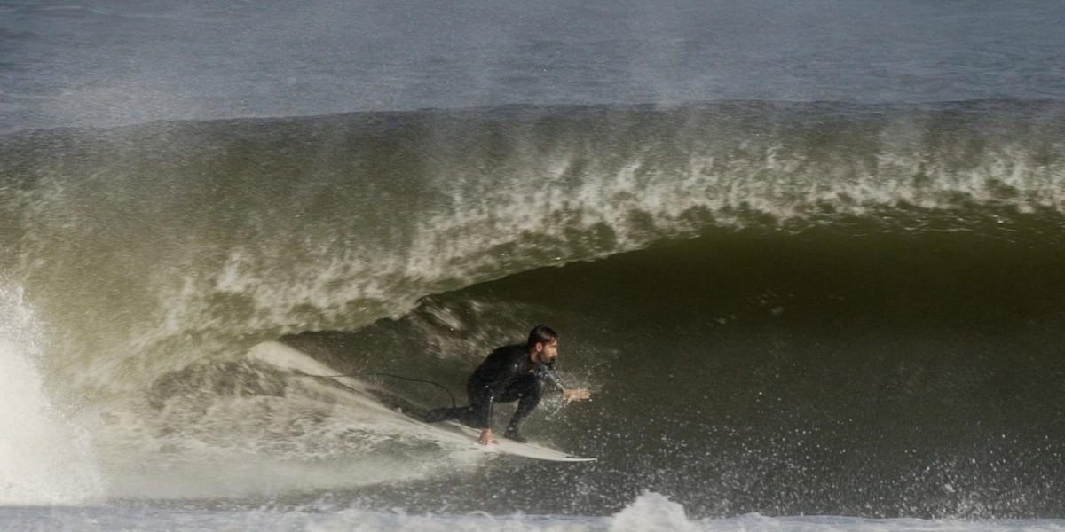 Mesmerising barrels of Skeleton Bay +video+ | Red Bull
