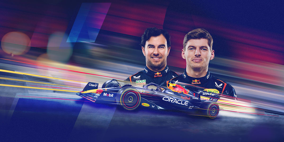 Red Bull Racers: Race now and achieve the fastes lap
