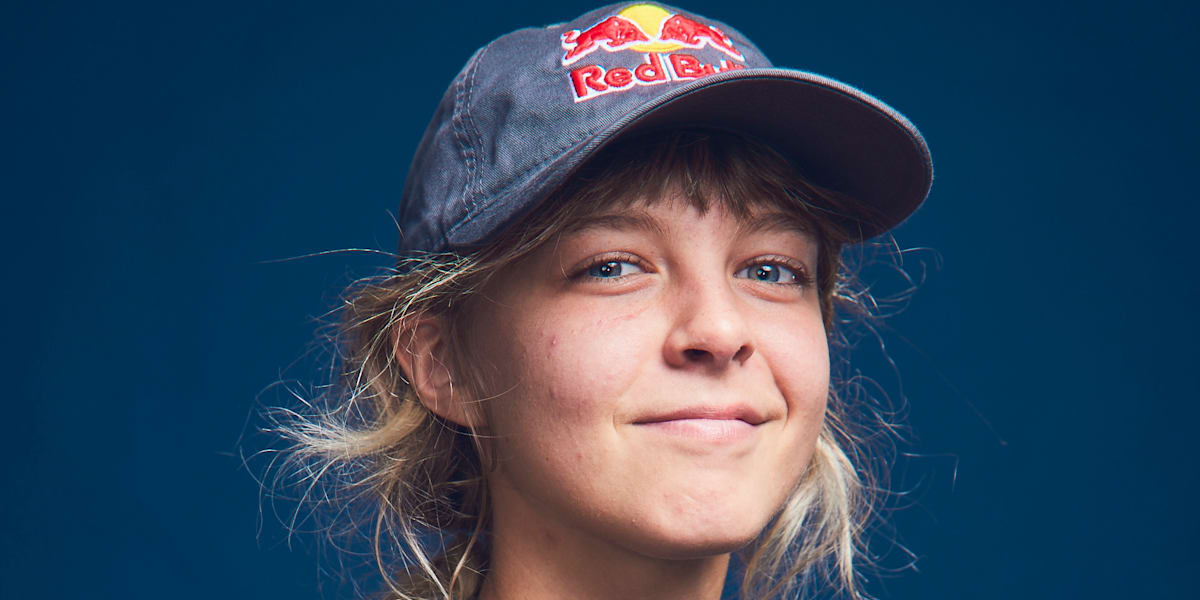 Bella Bacon: Freeskiing Slopestyle | Red Bull Athlete