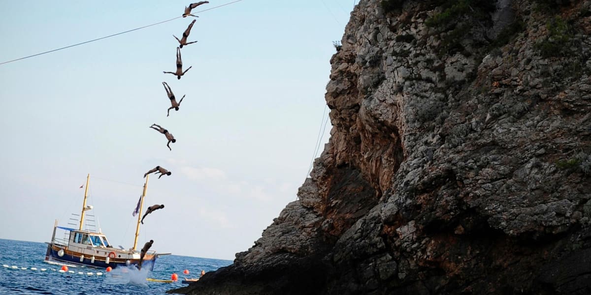 The physics of cliff diving: Here's an explanation