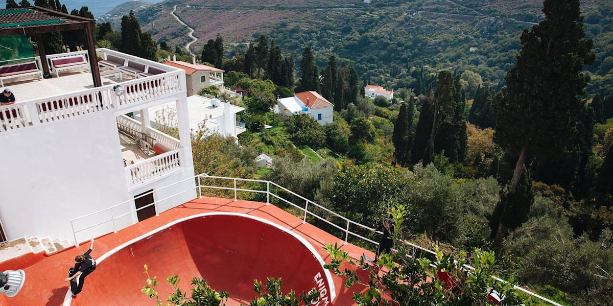 The Blu Enigma bowl Greece: Gallery 2 | Red Bull Skate