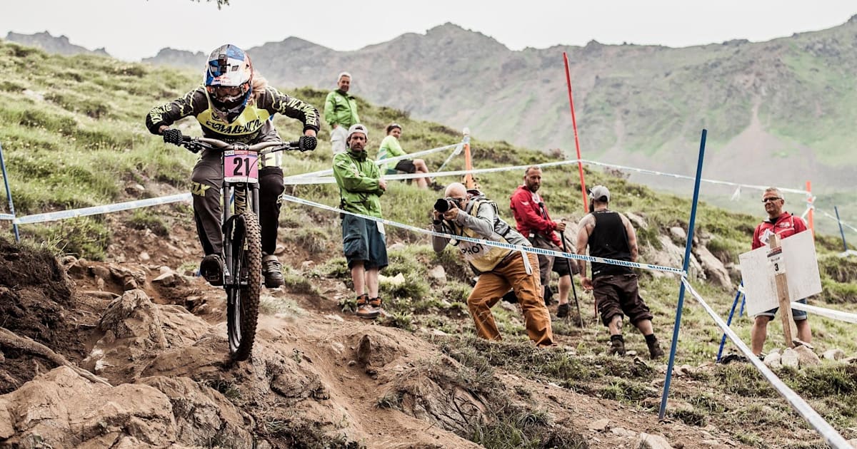 Rob Warner meets Myriam Nicole – teaser