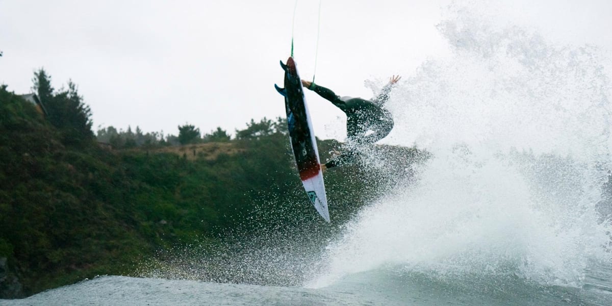 Hit & Run: The best surfing of Chasing the Shot Chile