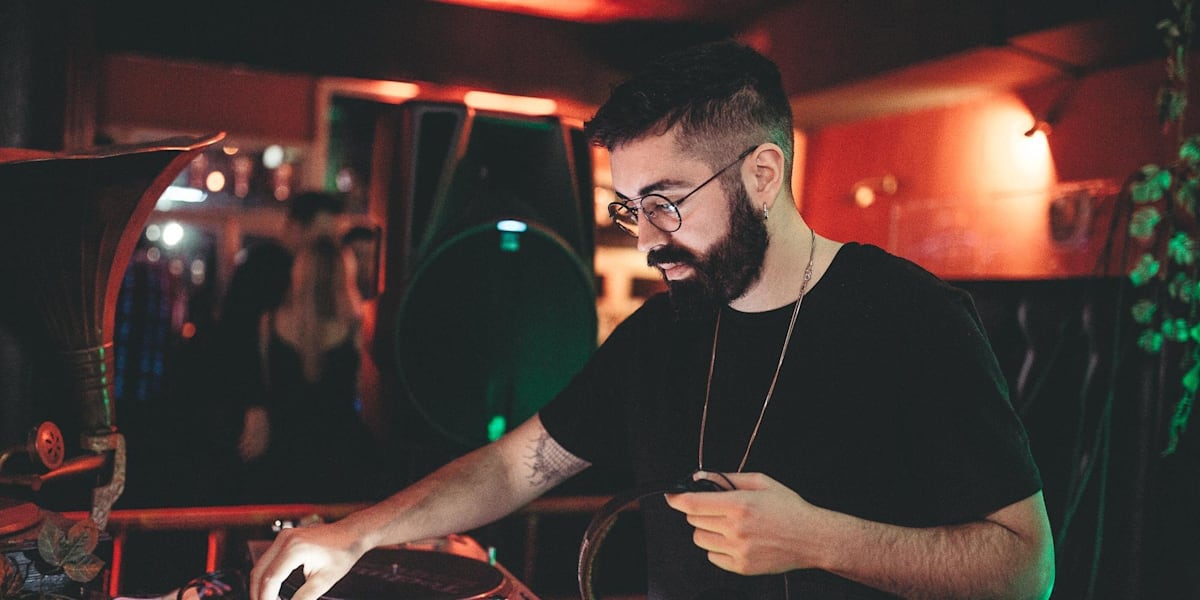 Entrevistamos a Averno