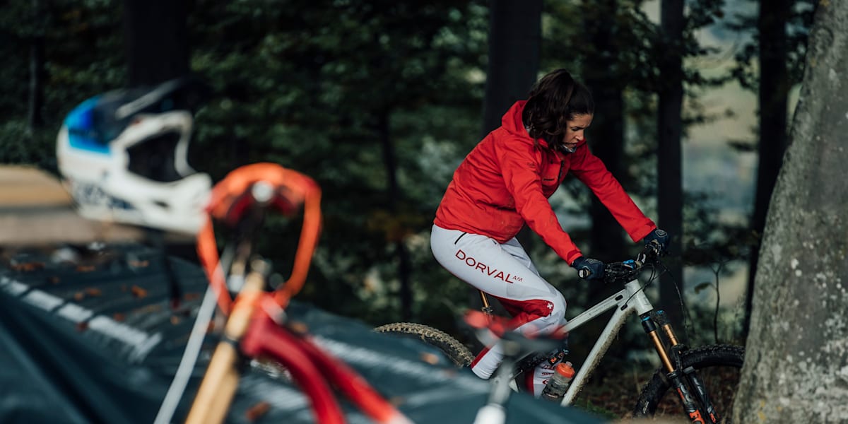 Camille Balanche: Downhill Saisonausblick