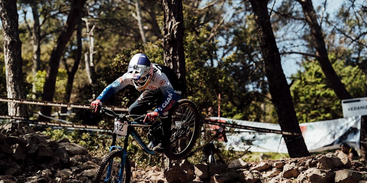Lošinj UCI DH World Cup practice highlights 2018