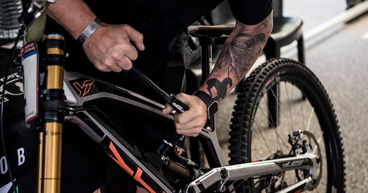 Pro bike set-up for Lenzerheide: fast course | Red Bull
