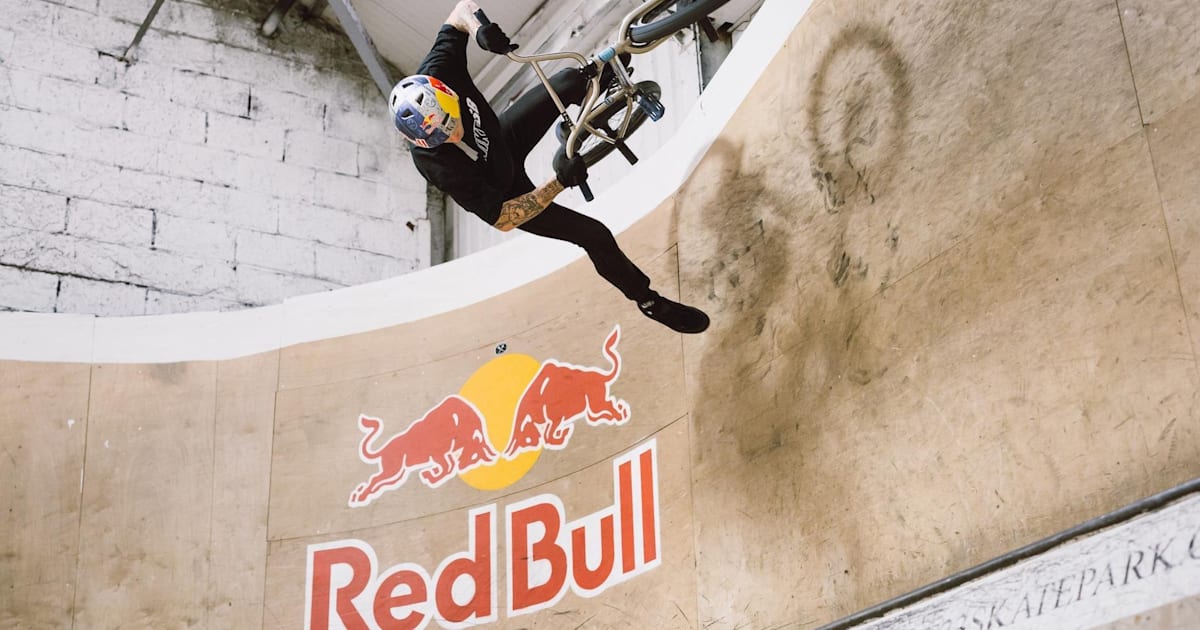 Kriss Kyle makes music *video*: Sounds of Unit 23