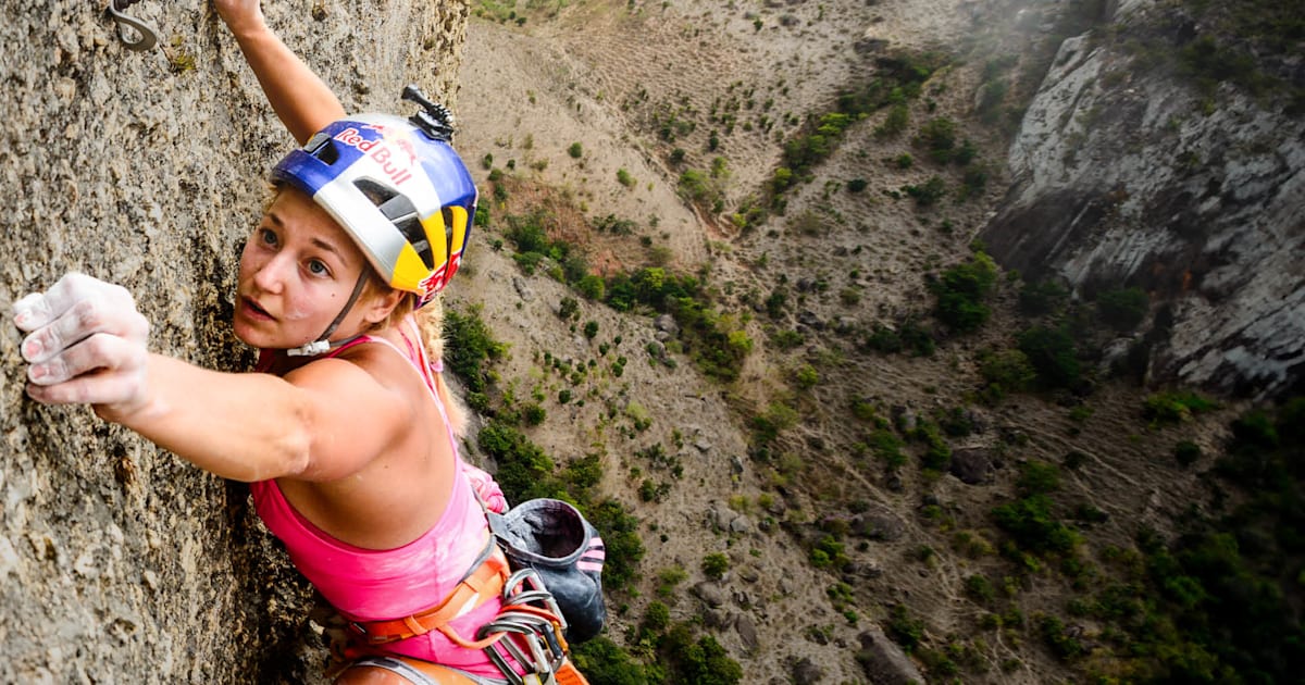 Sasha DiGiulian "Here to Climb" documentary trailer