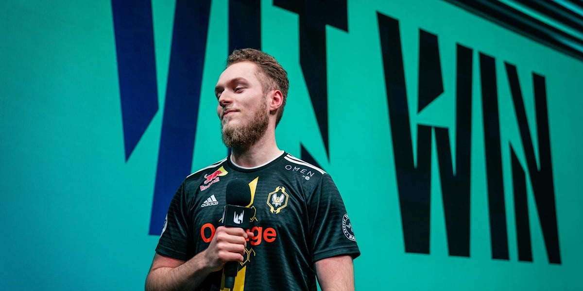 League of Legends: LEC and LCS playoffs race breakdown