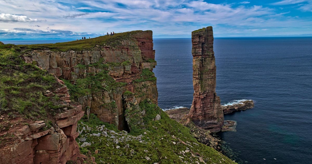 Climbing Old Man of Hoy: 10 tips to reach the top