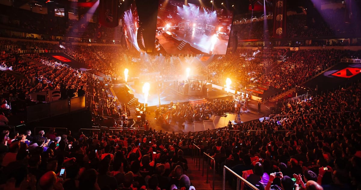 Dota 2: CCnC on isGG *interview* | Red Bull eSports