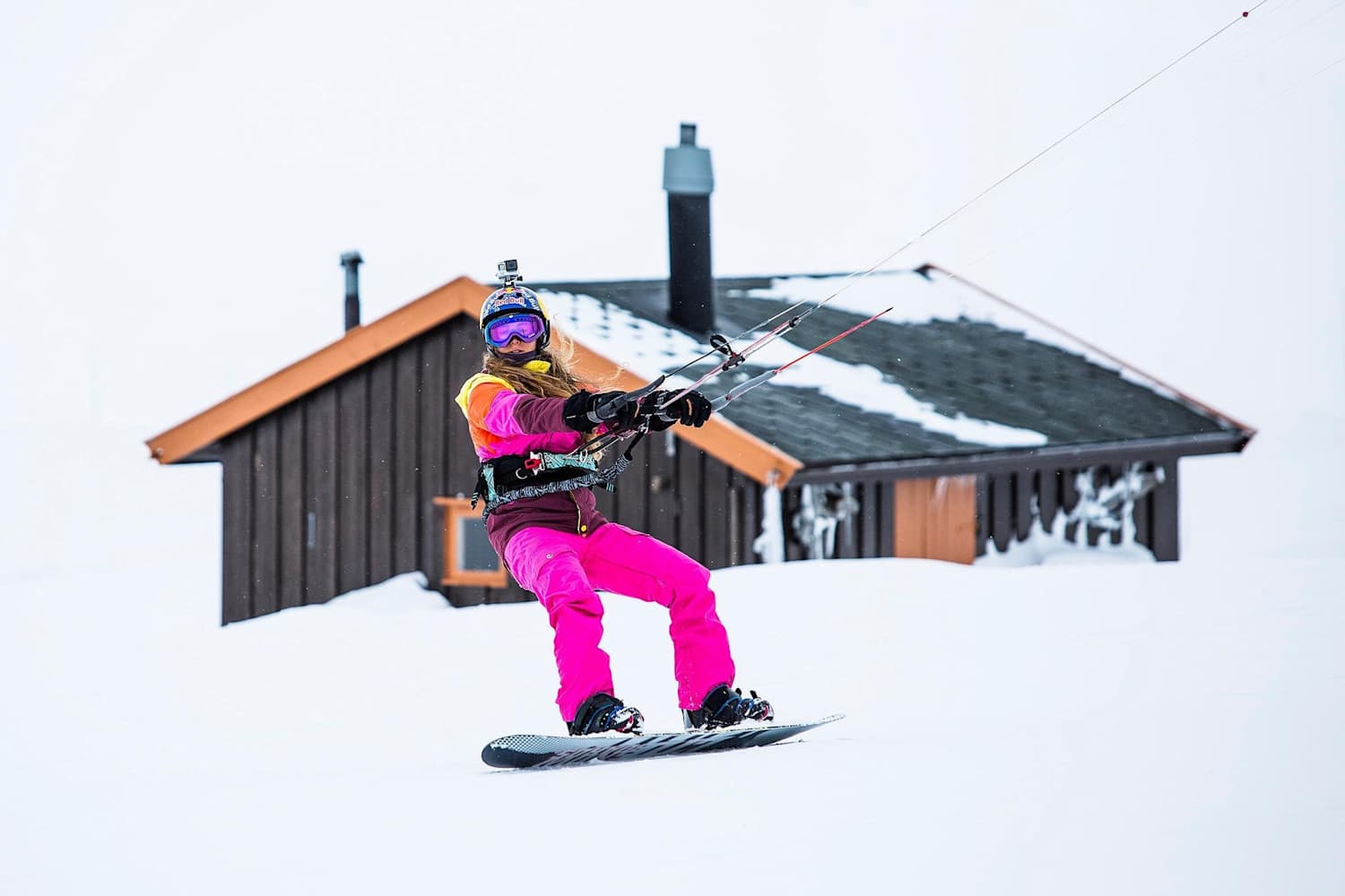 Kite en la nieve con Gisela Pulido y Red Bull Ragnarok