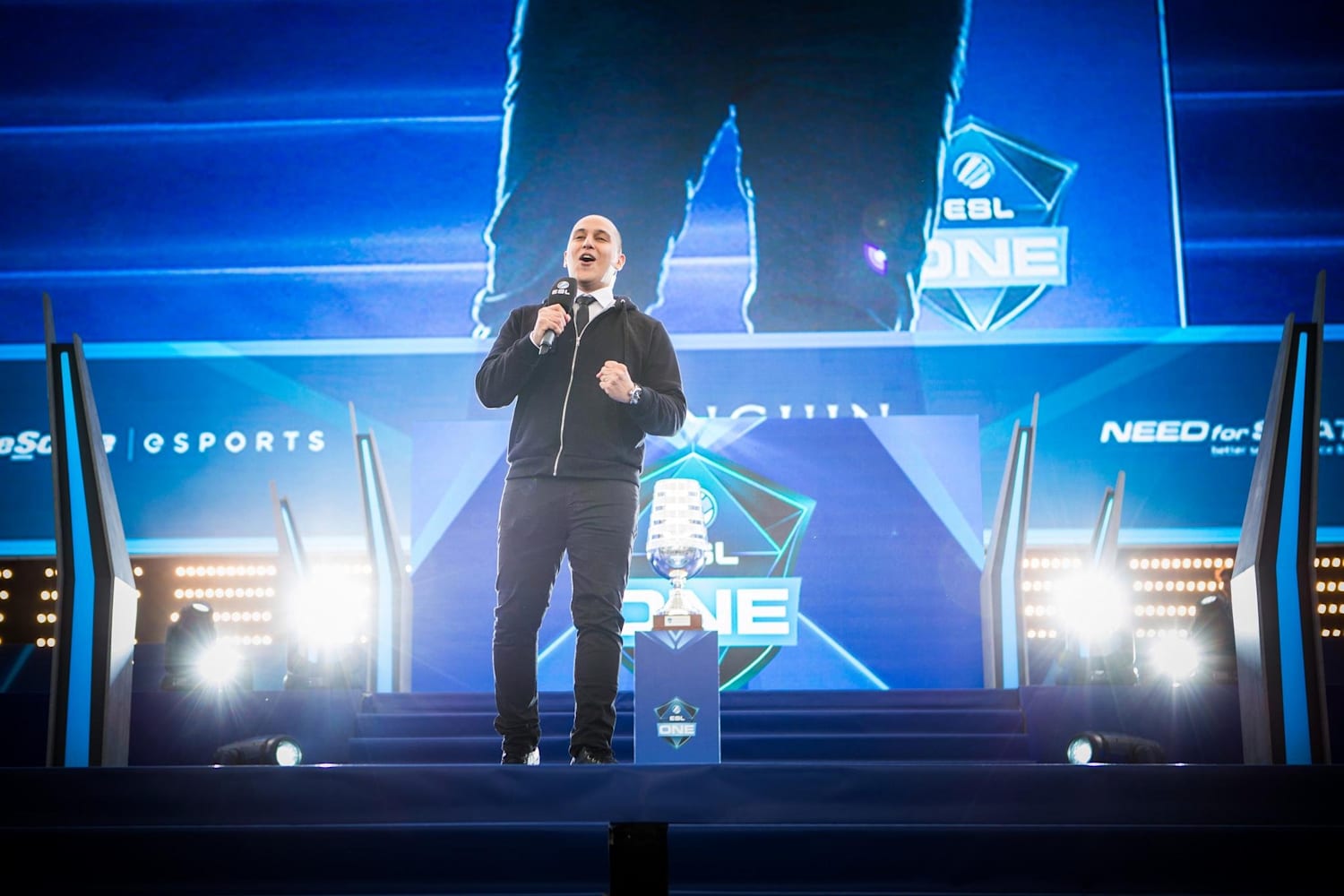 Eri Neeman: The Dota 2 host on his journey into esports
