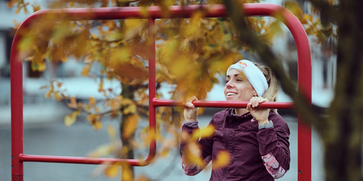 Tips til styrketræning med elastik - pull-ups