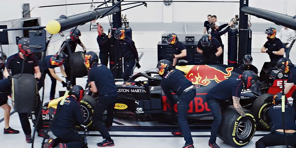 Red Bull Racing: World record pit crew training