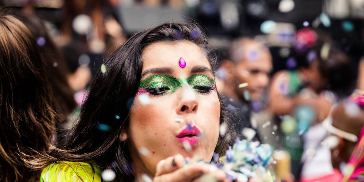 Carnaval: 5 aplicativos para você curtir a folia de rua