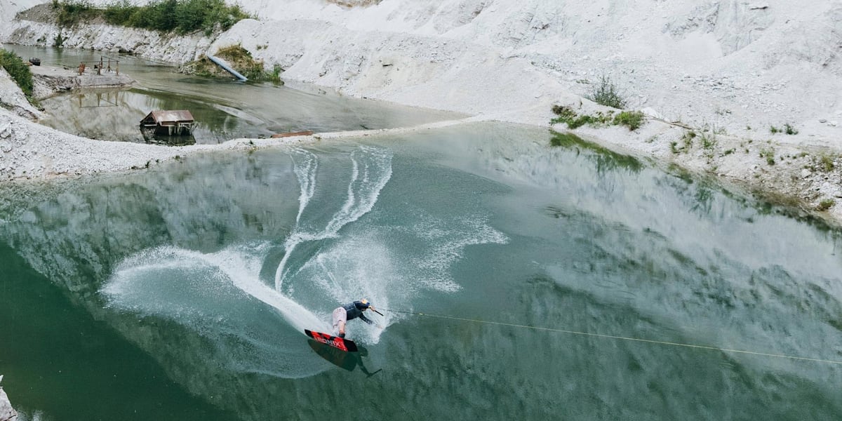 Falling Rocks: Behind the scenes video